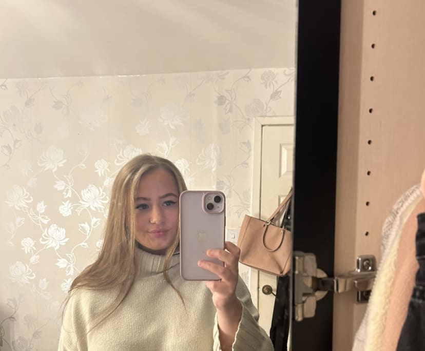 Sian (27) - Looking in Subiaco, Leederville, Fremant... | Flatmates.com.au