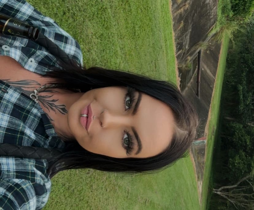 Ebonee (30) - Looking in Edge Hill, Trinity Beach, W... | Flatmates.com.au