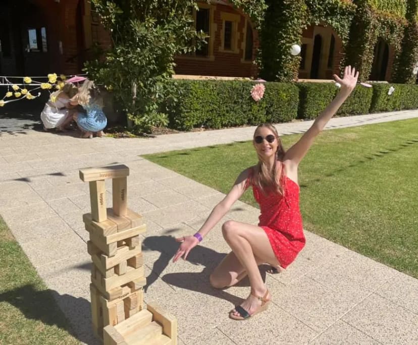 Anna (23) - Looking in Perth, Scarborough, East Vict... | Flatmates.com.au