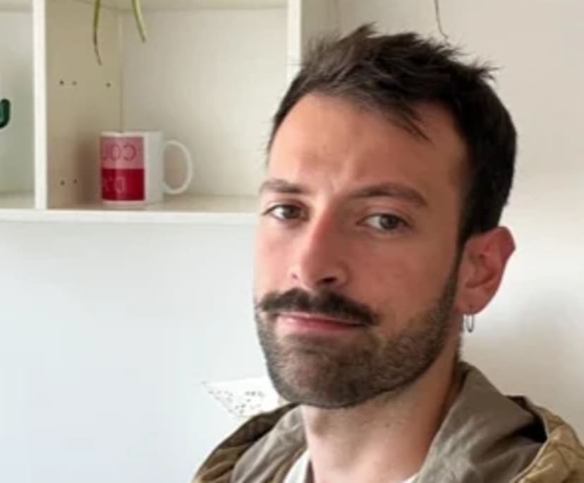 Adrián (27) - Looking in Hackett and Braddon | Flatmates.com.au