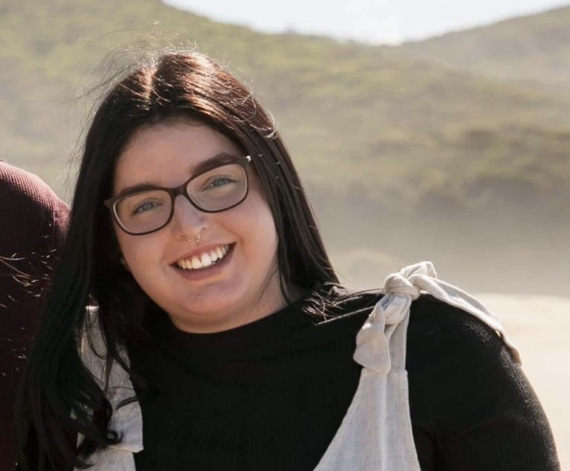 Alecia (24) - Looking in Newcastle, Kotara, Hamilton... | Flatmates.com.au