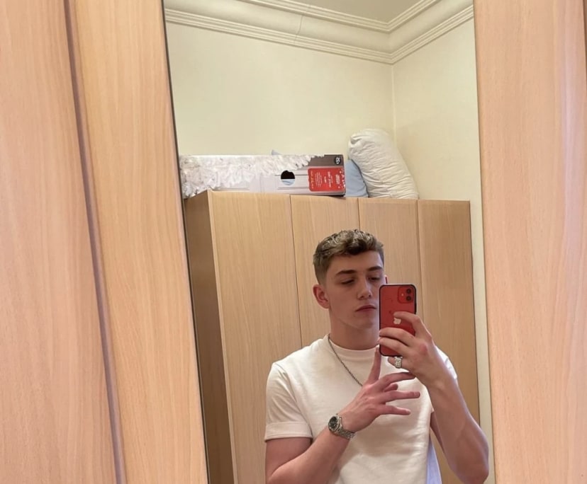 lewis Greenhalgh (24) - Looking in Manly, Manly Vale... | Flatmates.com.au