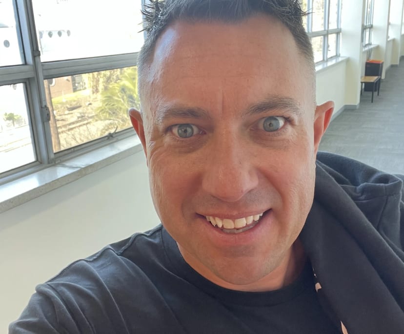 Joshua (42) - Looking in Torquay, Geelong West & Gee... | Flatmates.com.au