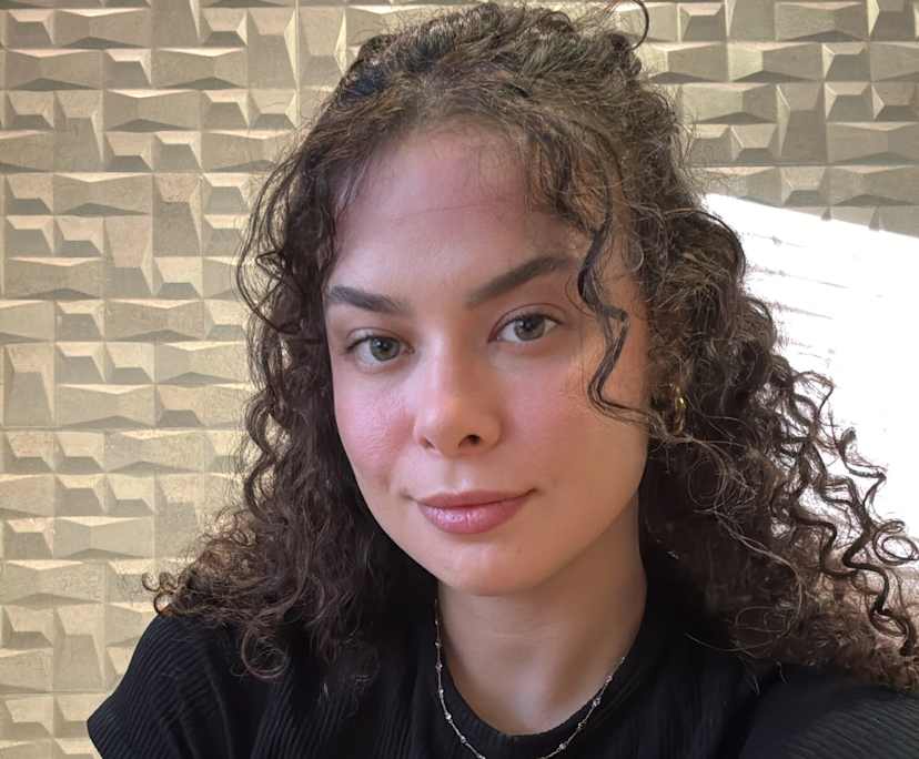 Ana Livia (24) - Looking in Burleigh Heads, Surfers ... | Flatmates.com.au