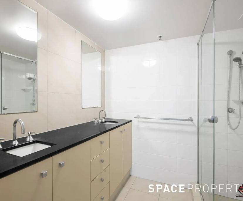 Room for Rent in Spring Hill, Brisbane | $301, Furni... | Flatmates.com.au