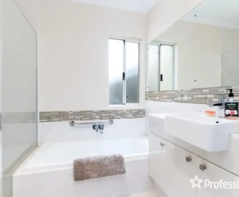 2 Rooms for Rent in Clarkson, Perth | $280, Furnishe... | Flatmates.com.au