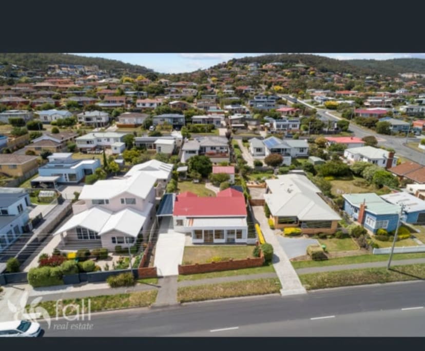 2 Rooms for Rent in Howrah, Hobart | $228, Unfurnish... | Flatmates.com.au