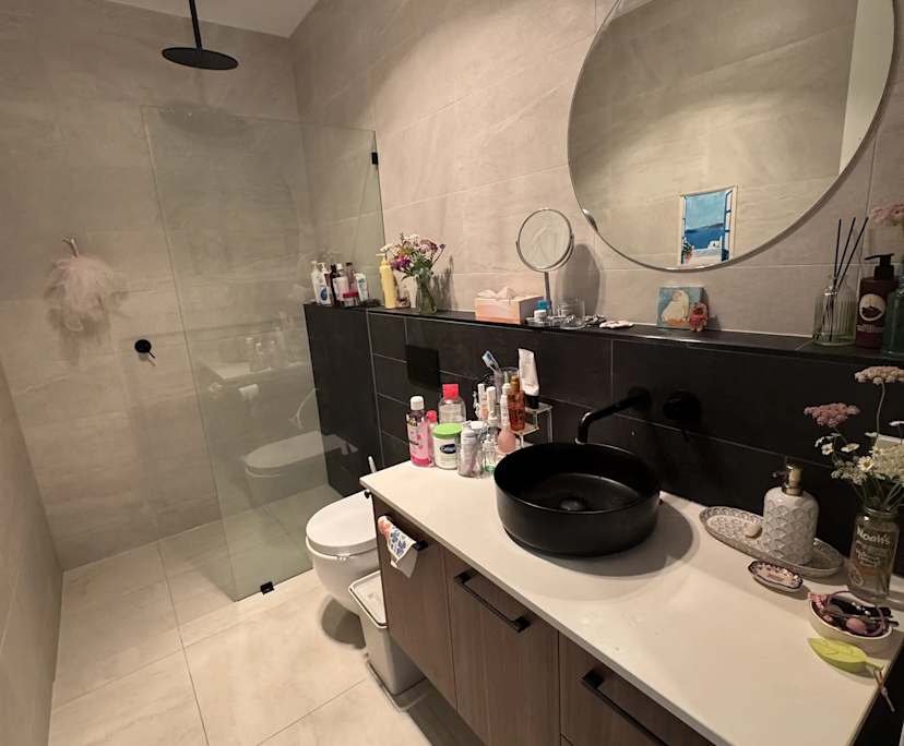 Room for Rent in Kent Town, Adelaide | $320, Furnish... | Flatmates.com.au