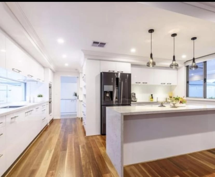 Room for Rent in Waterford, Perth | $300, Flexible w... | Flatmates.com.au