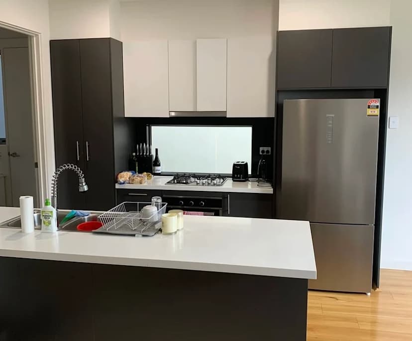 Room for Rent in Mitchell Park, Adelaide | $200, Unf... | Flatmates.com.au