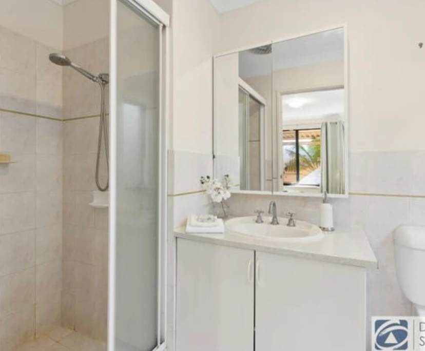 Room for Rent in Innaloo, Perth | $360, Furnished, E... | Flatmates.com.au