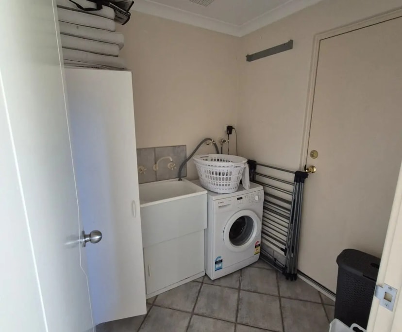 Room for Rent in Innaloo, Perth | $250, Furnished, S... | Flatmates.com.au