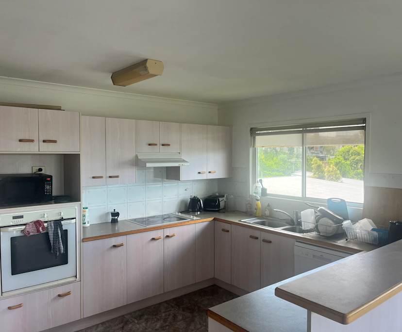 Room for Rent in Highgate Hill, Brisbane | $285, Fur... | Flatmates.com.au