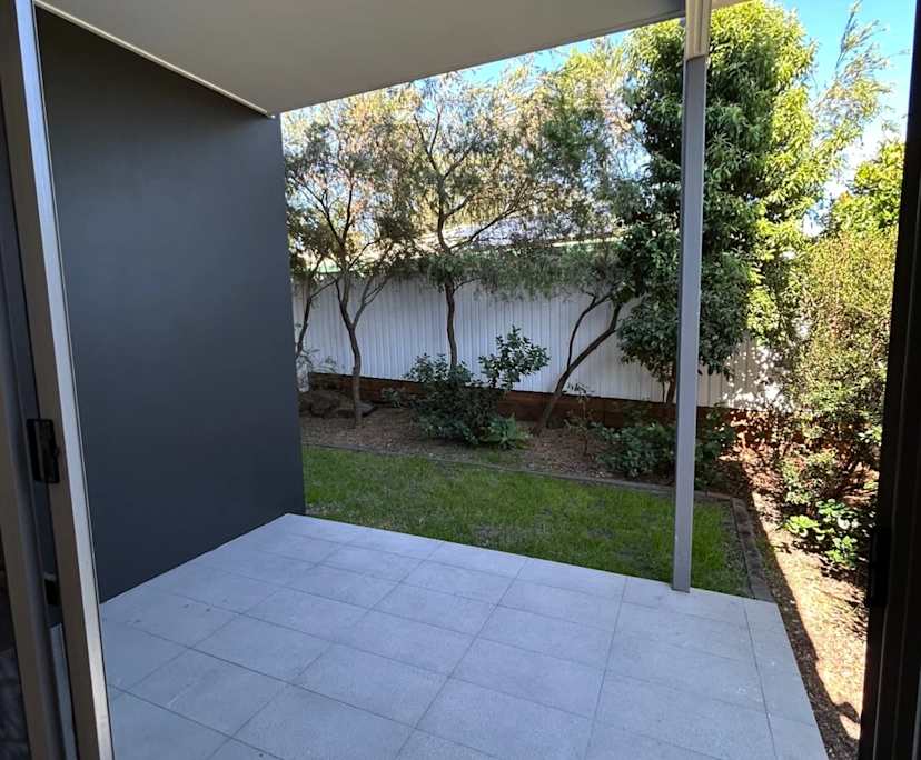 Room for Rent in Southport, Gold Coast | $175, Furni... | Flatmates.com.au