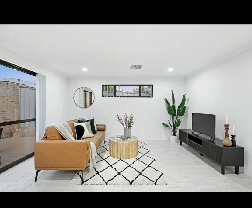 2 Rooms for Rent in Innaloo, Perth | $330, Unfurnish... | Flatmates.com.au