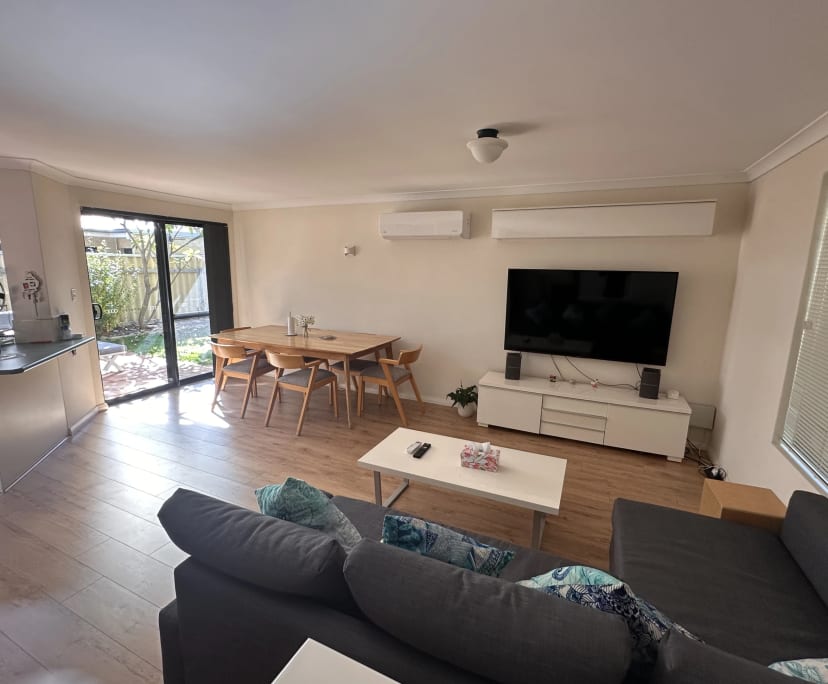 Room for Rent in Nollamara, Perth | $280, Furnished,... | Flatmates.com.au