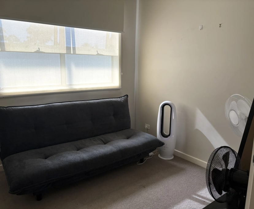 Room for Rent in Montmorency, Melbourne | $250, Furn... | Flatmates.com.au