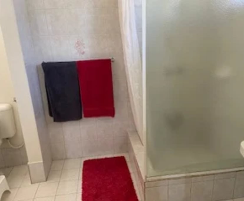 Room for Rent in Bateman, Perth | $350, Furnished, S... | Flatmates.com.au