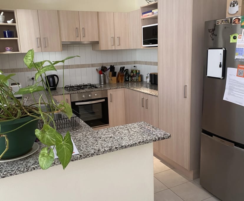 Room for Rent in Perth, Perth | $325, Flexible with ... | Flatmates.com.au