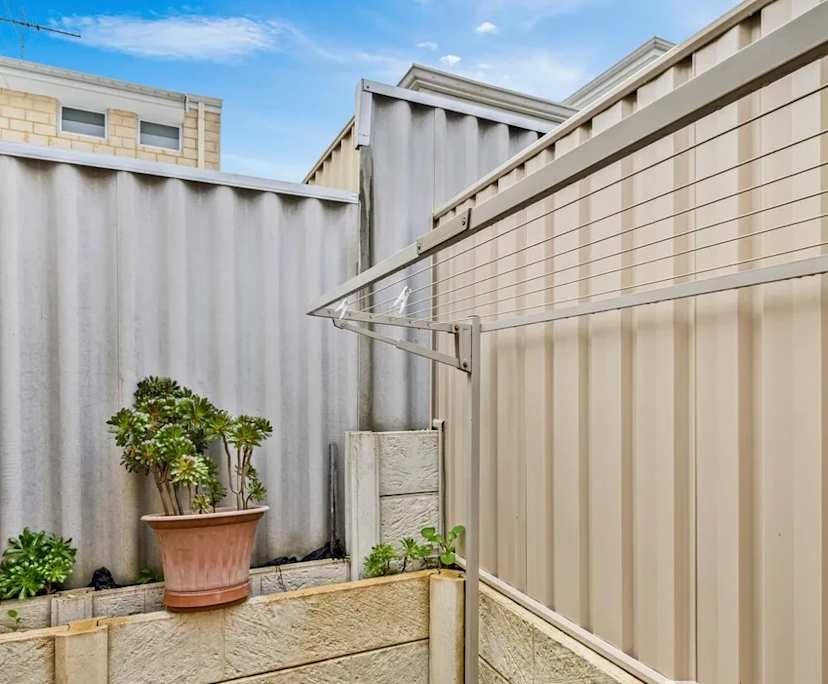 Room for Rent in Nollamara, Perth | $250, Unfurnishe... | Flatmates.com.au