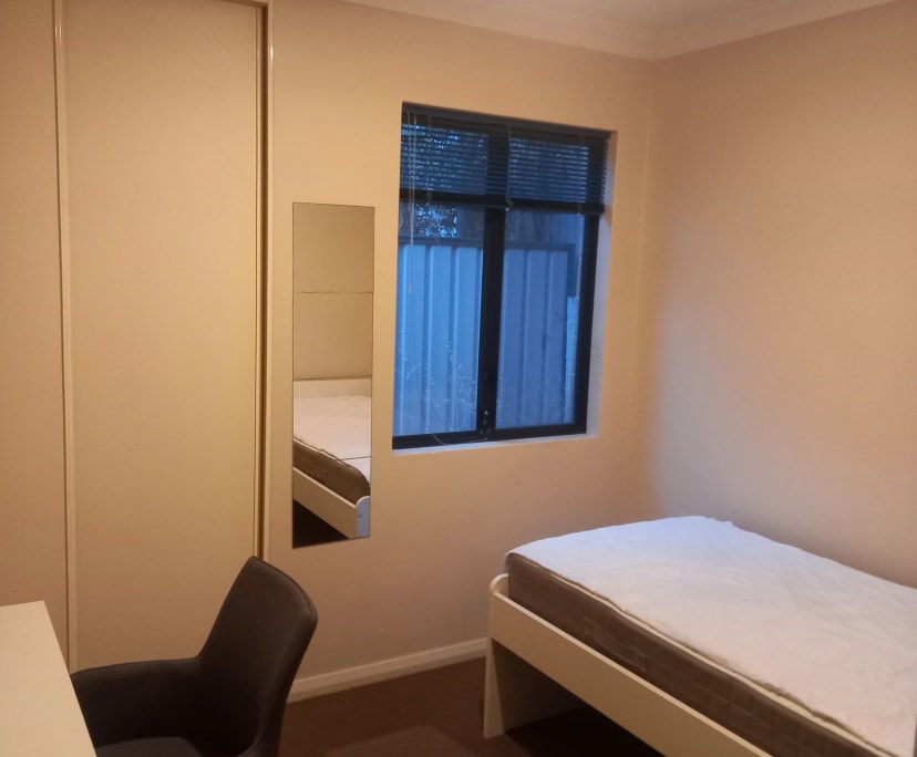 Room for Rent in Innaloo, Perth | $320, Furnished, O... | Flatmates.com.au