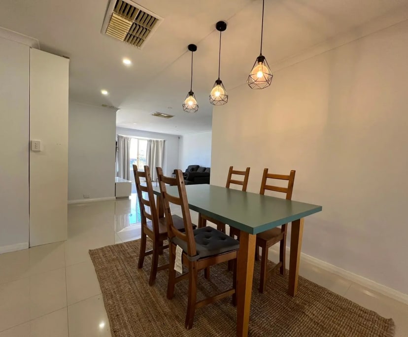 3 Rooms for Rent in Alexander Heights, Perth | $250-... | Flatmates.com.au