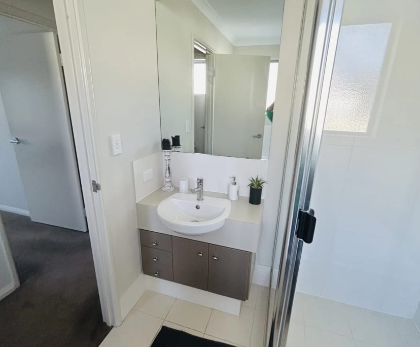 Room for Rent in Clarkson, Perth | $275, Furnished, ... | Flatmates.com.au