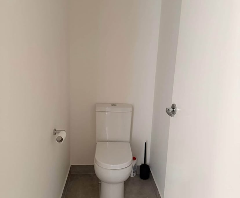 Room for Rent in Belmont, Geelong | $250, Furnished,... | Flatmates.com.au