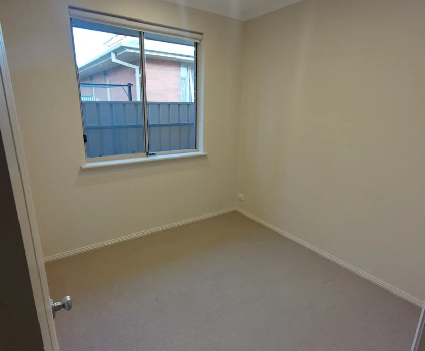 Room for Rent in Sturt, Adelaide | $220, Unfurnished... | Flatmates.com.au