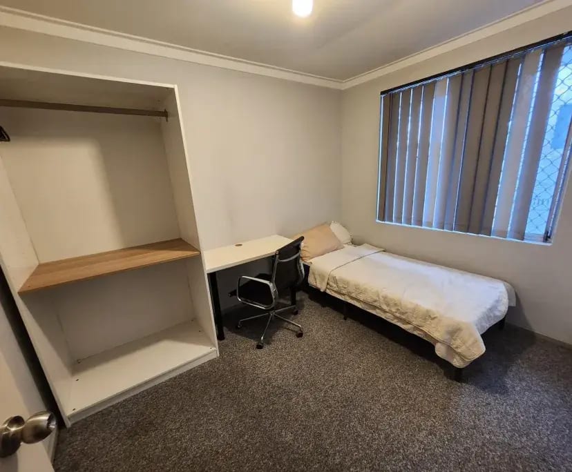 Room for Rent in Langford, Perth | $250, Furnished, ... | Flatmates.com.au