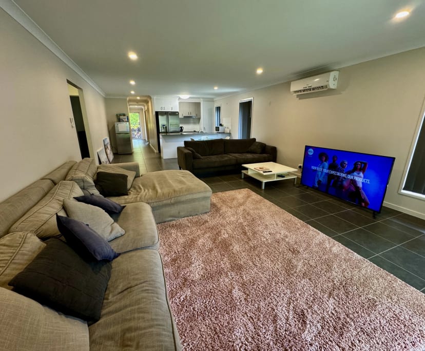Room for Rent in Coomera, Gold Coast | $280, Furnish... | Flatmates.com.au