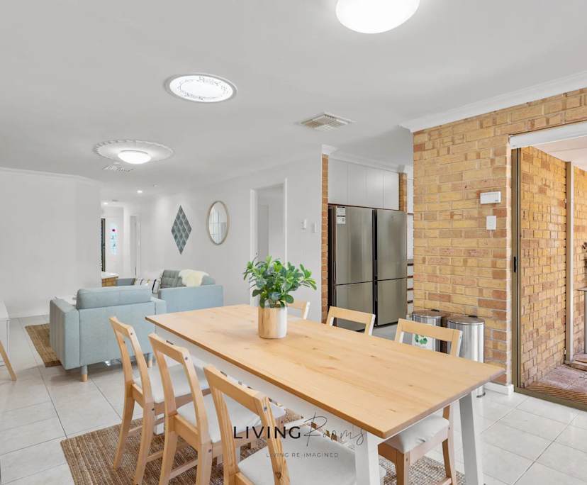 Room for Rent in Alexander Heights, Perth | $330, Fu... | Flatmates.com.au