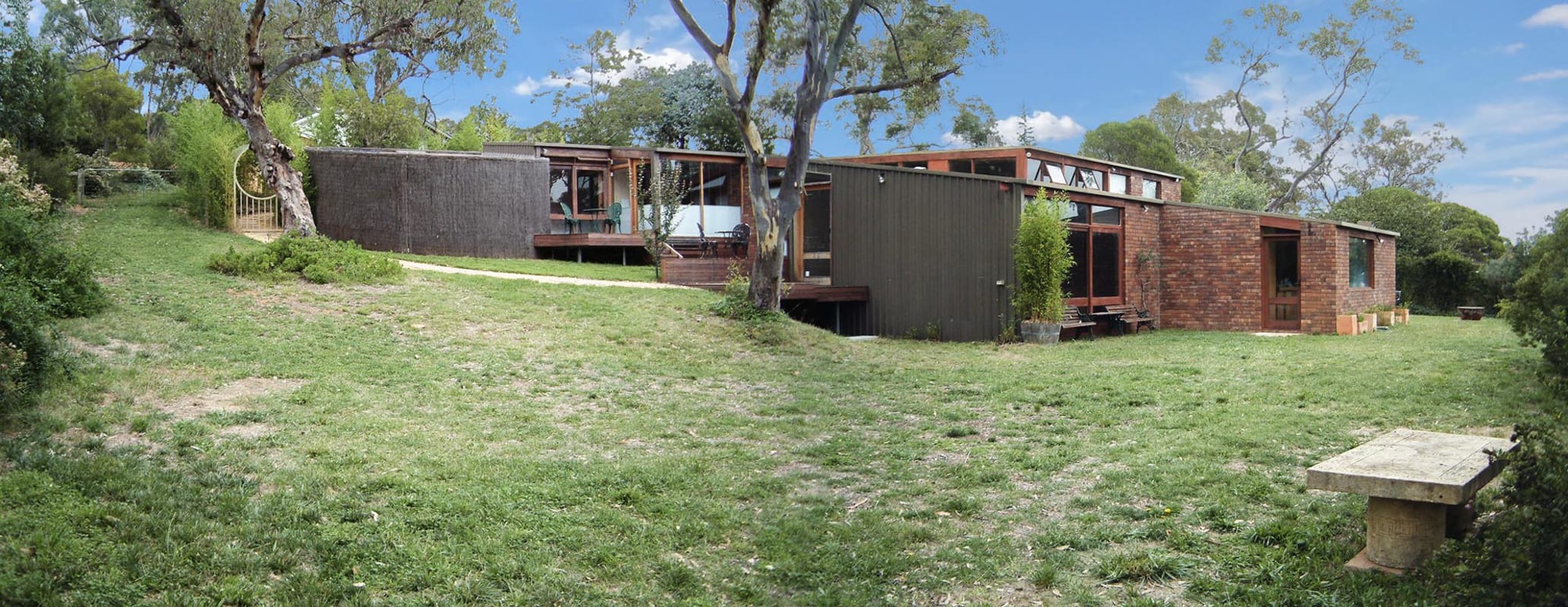 Room for Rent in Garran, Canberra | $400, Furnished,... | Flatmates.com.au