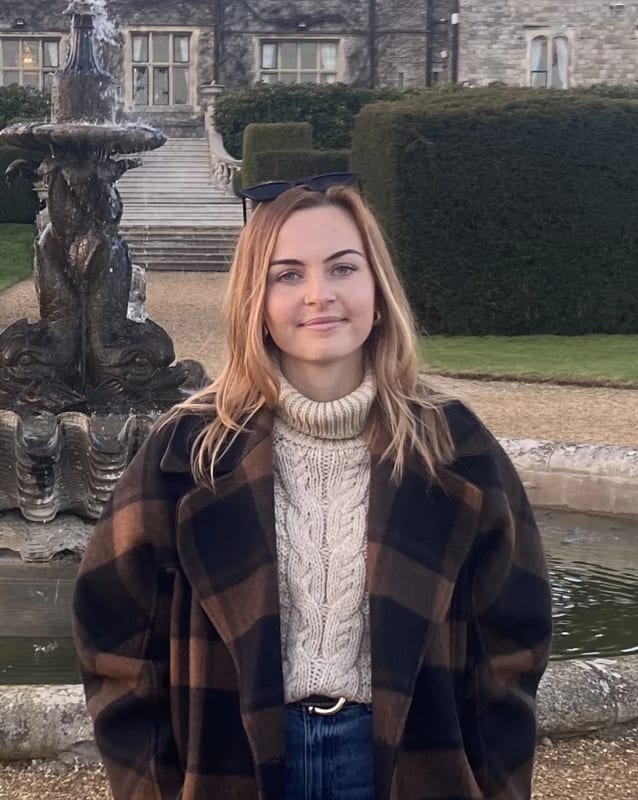 Siân (23) - Looking in Mermaid Beach, Broadbeach, Su... | Flatmates.com.au