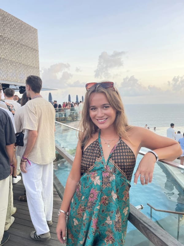 Anna Gutteridge (24) - Looking in Clovelly, Bronte, ... | Flatmates.com.au