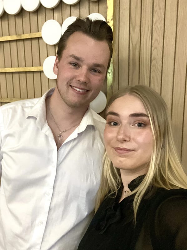 Emma (24) and Rasmus (25) - Looking in Bronte, Cooge... | Flatmates.com.au