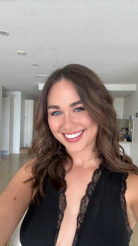 Chantelle (23) - Looking in Paddington, Surry Hills,... | Flatmates.com.au