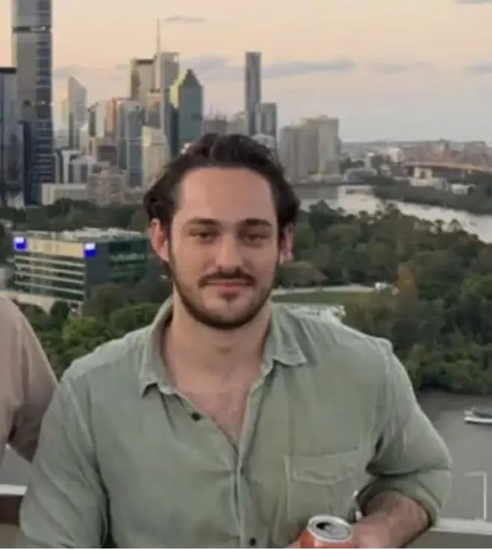 Sam Young (32) - Looking in Bondi Beach, Bondi Junct... | Flatmates.com.au