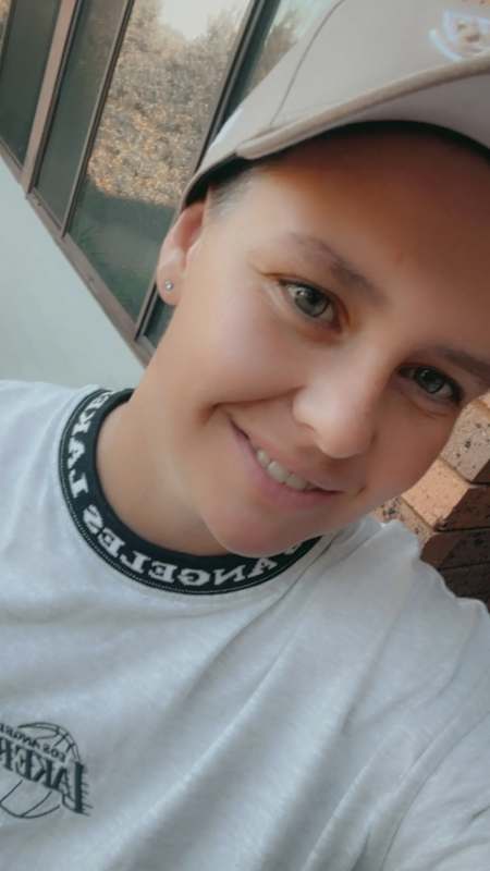 Rebekah Balmer (31) - Looking in Logan Reserve, Brow... | Flatmates.com.au