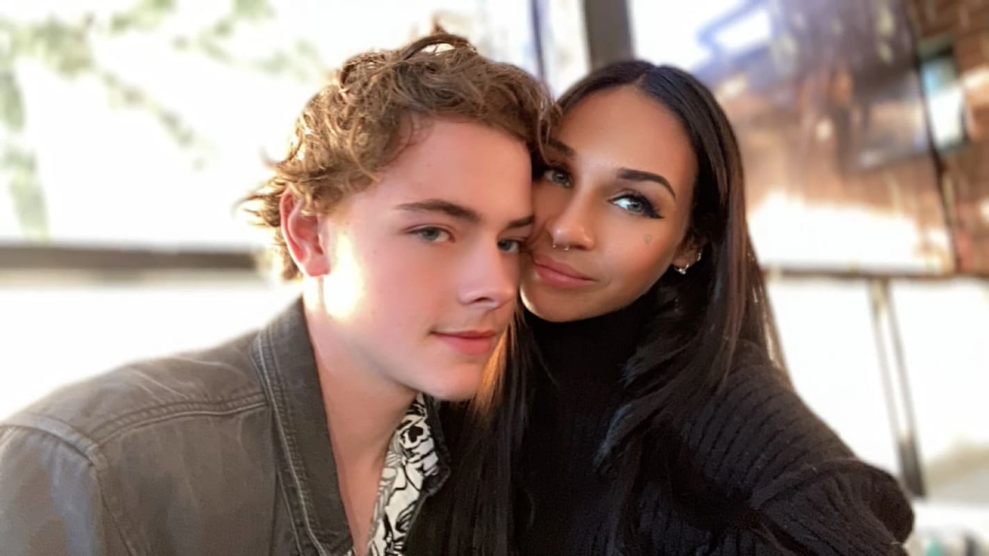 Kaylah (32) and Joshua (19) - Looking in Rowville, D... | Flatmates.com.au