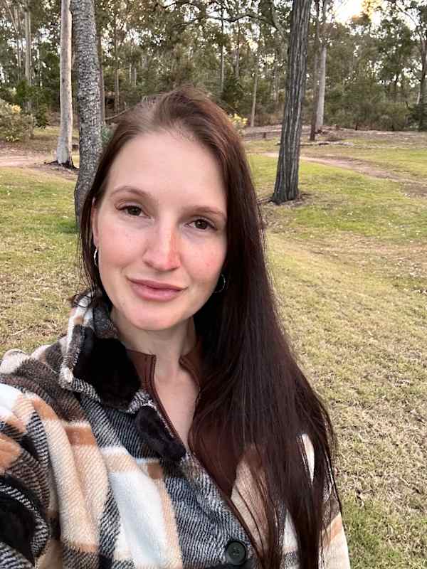 Sharaya (32) - Looking in Coomera, Helensvale & Hope... | Flatmates.com.au