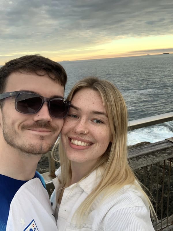 Alice (26) and Alex (26) - Looking in Melbourne | Flatmates.com.au