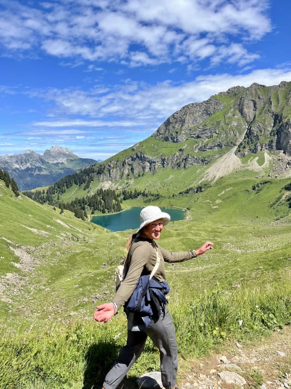 Beth (26) - Looking in Cannon Hill, Carina, Mount Gr... | Flatmates.com.au