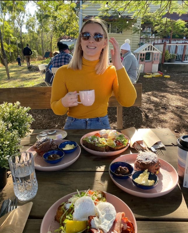 Renae (25) - Looking in Mackay | Flatmates.com.au