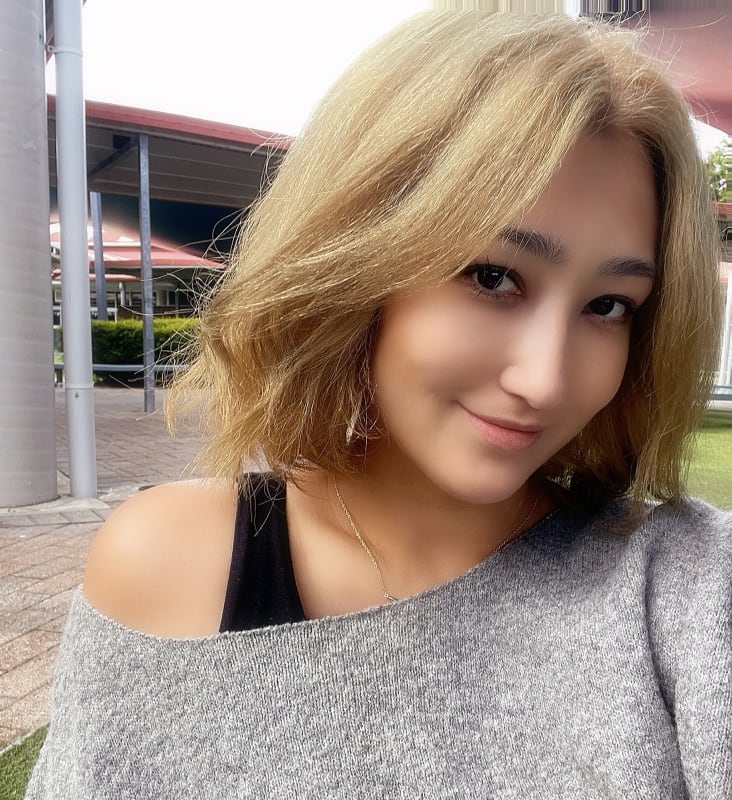 Mel (34) - Looking in Ashmore and Southport | Flatmates.com.au