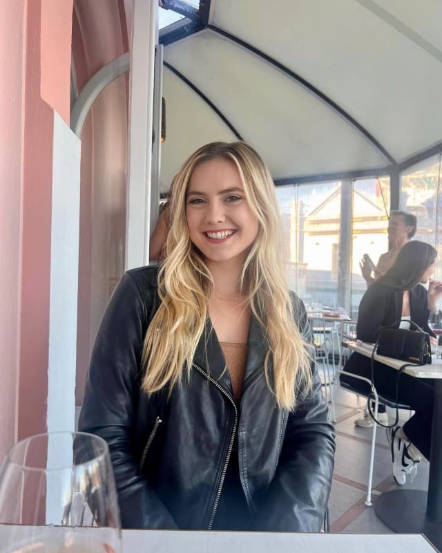 Alice (25) - Looking in Bronte, Bondi, North Bondi, ... | Flatmates.com.au