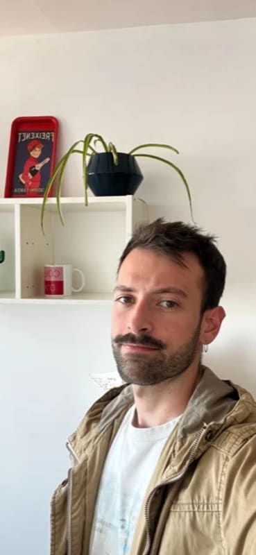 Adrián (27) - Looking in Hackett and Braddon | Flatmates.com.au