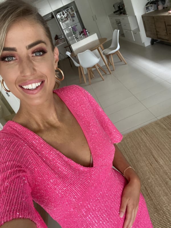 Alice (30) - Looking in Teneriffe, Newstead & New Farm | Flatmates.com.au