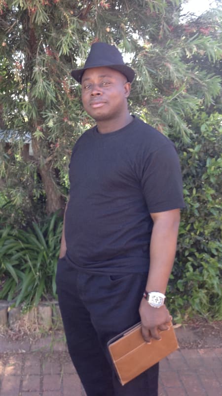 Nathaniel (51) - Looking in Redcliffe, Armadale, Bec... | Flatmates.com.au