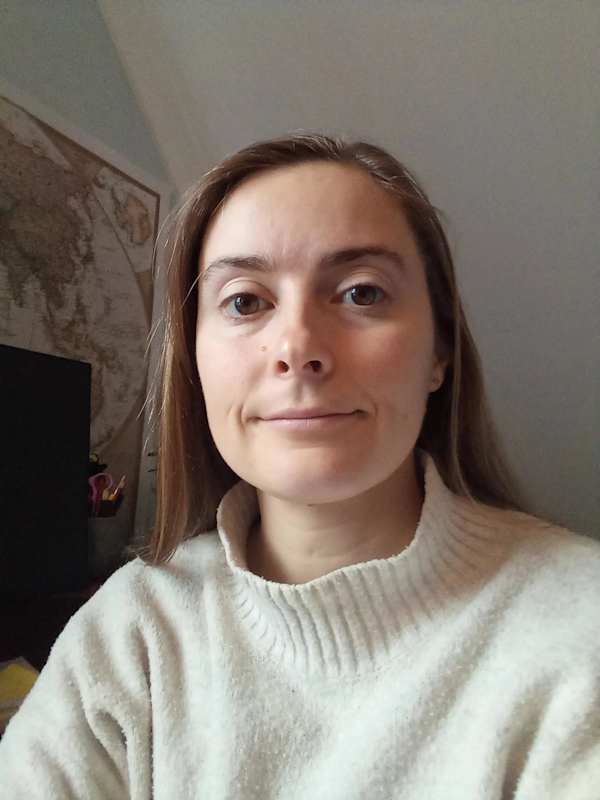 Tess (34) - Looking in Hackett, Dickson, Lyneham, Ai... | Flatmates.com.au